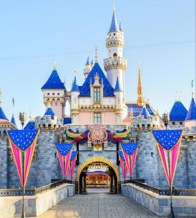 Disneyland Calendar For 2026 Released Including Halloween, Christmas ...