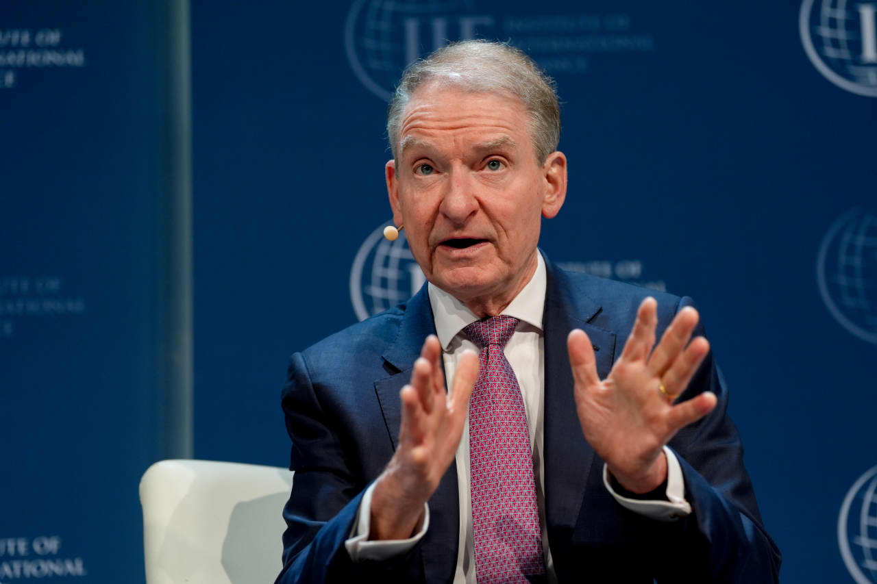 Grow IPOs by Shrinking Disclosures, Says SEC’s Atkins