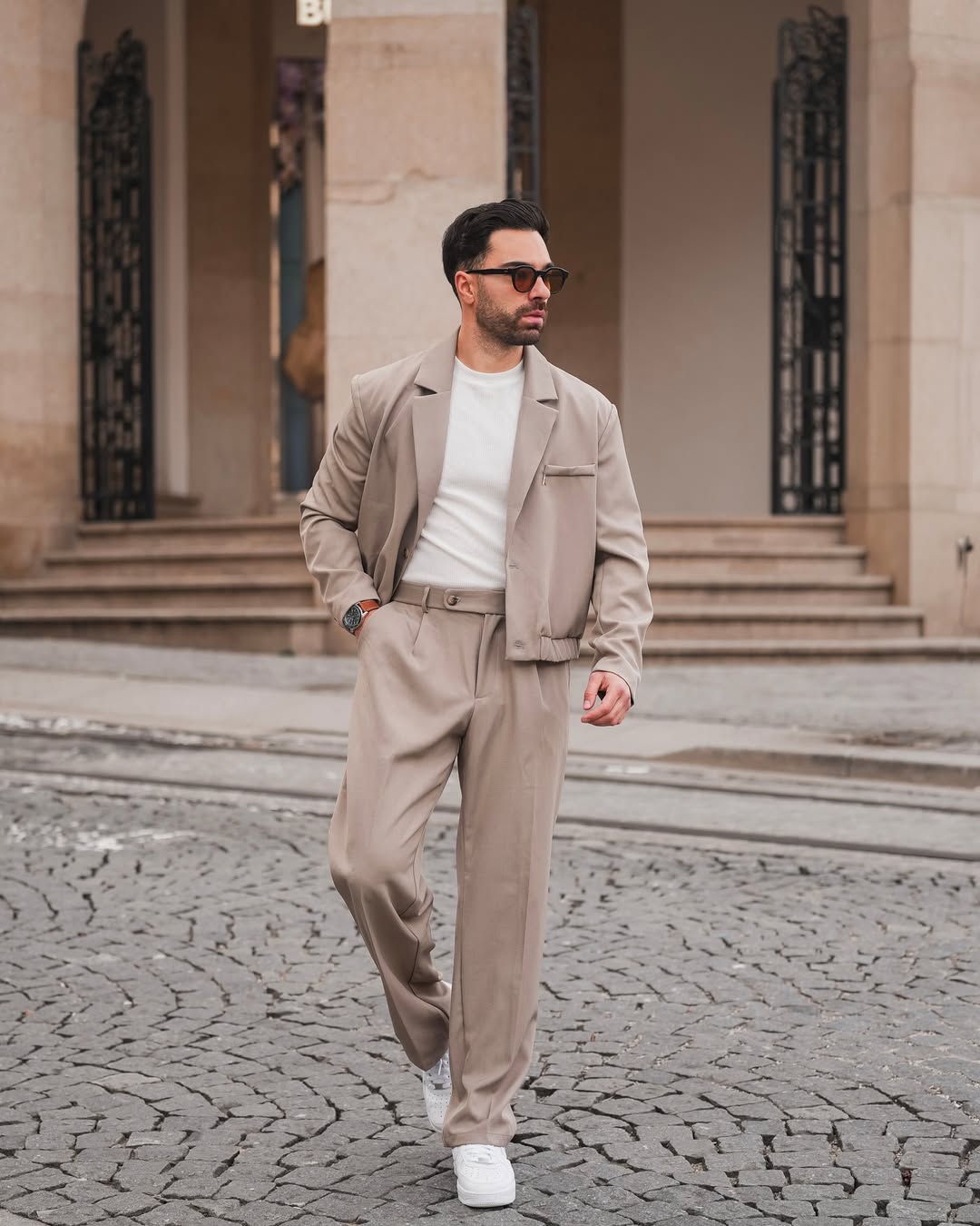 17 Men’s Office Christmas Party Outfit Ideas That Nail The Major-Aura ...