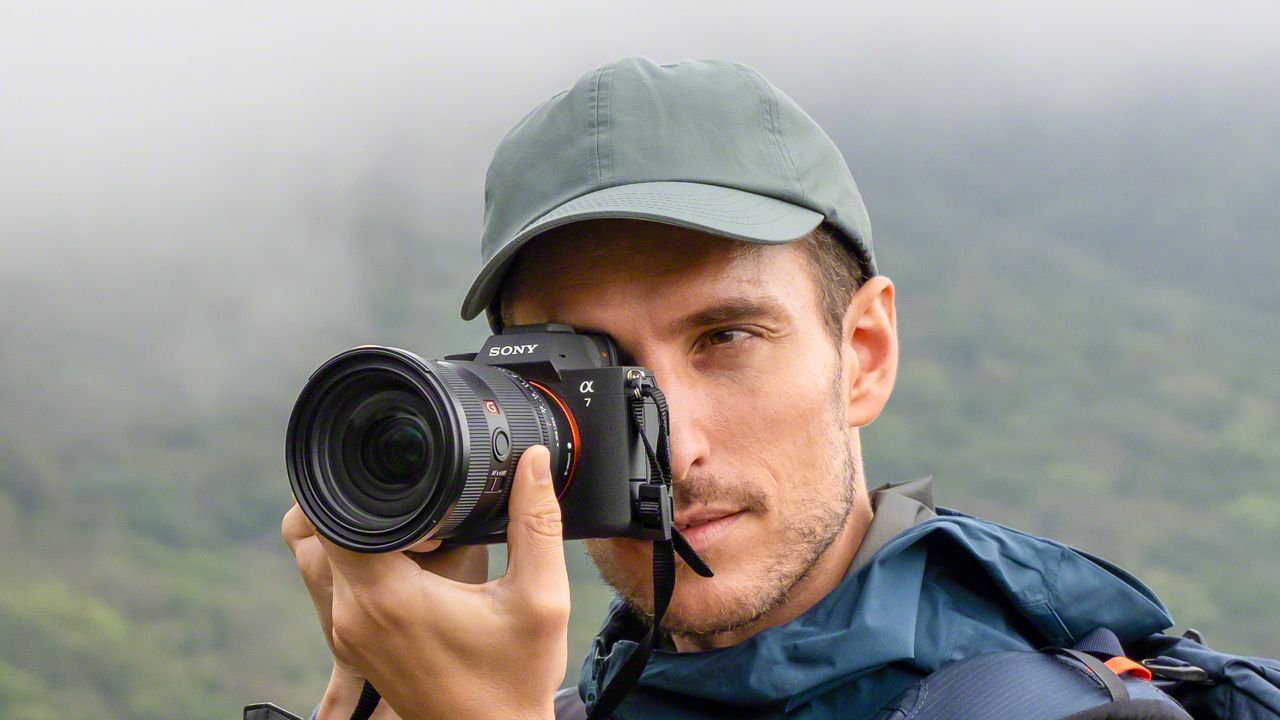 Sony A7 V brings "true flagship performance" and AI processing to the ...