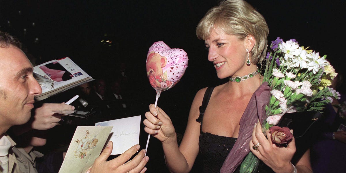 15 royal-worthy gifts for the Princess Diana superfan