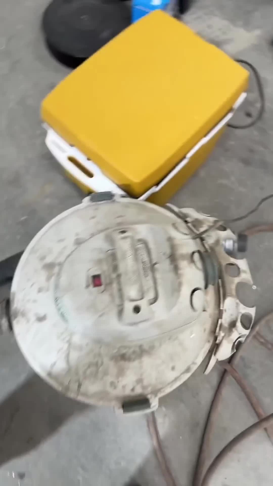 The ultimate solution for garbage bag problems