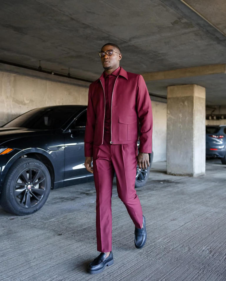 17 Men’s Office Christmas Party Outfit Ideas That Nail The Major-Aura ...