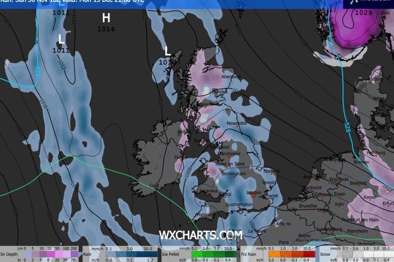 UK snow maps pinpoint when 21-hour snowstorm could hit northern England
