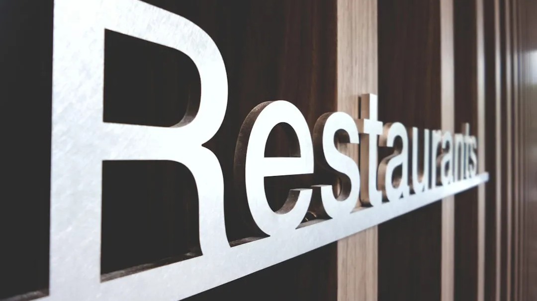 8 red flags fine-dining servers spot the moment you enter