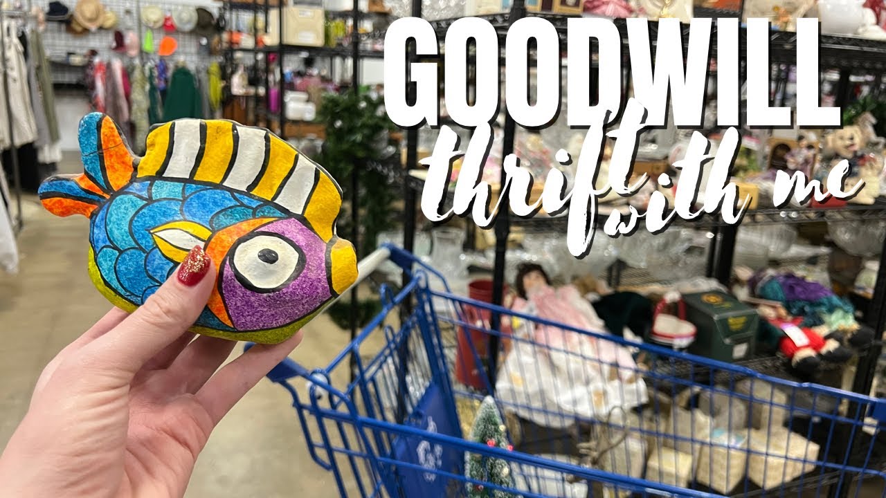 Perfect timing at Goodwill | Thrift with me for eBay | Reselling