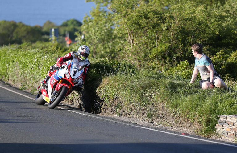 Special 23-photo tribute to Isle of Man TT legend John McGuinness ahead ...