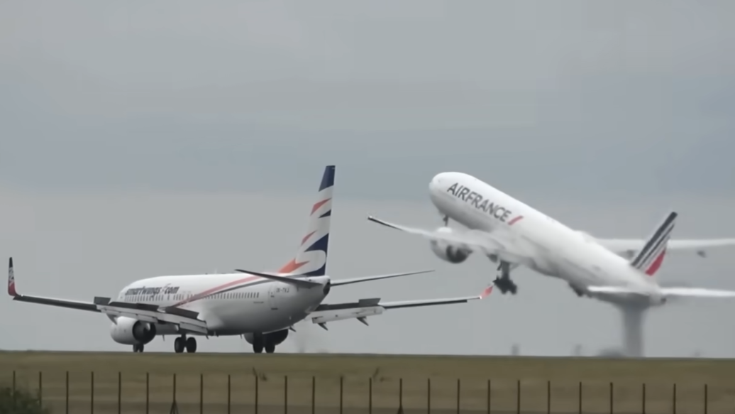 How two airliners came within meters over Paris in blinding wind