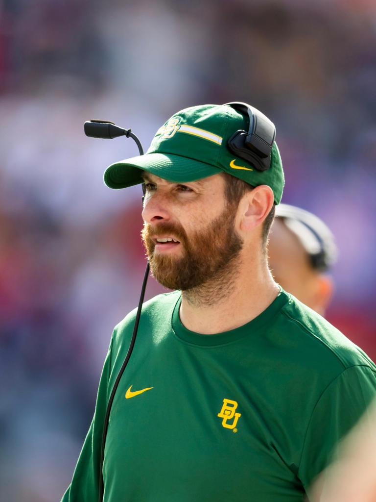 North Texas reportedly hires general manager, defensive coordinator
