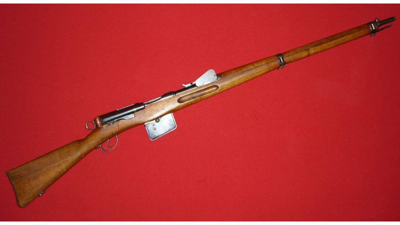 This German service rifle was effectively the first assault rifle