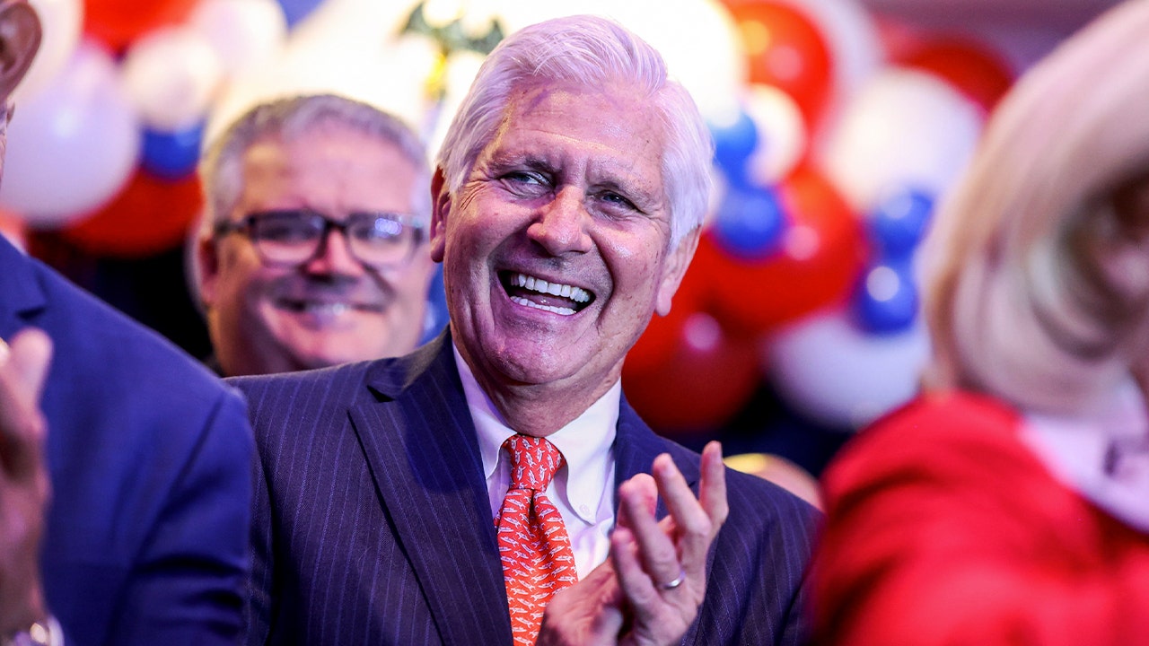 Trump endorses Nassau County Executive Bruce Blakeman for New York ...