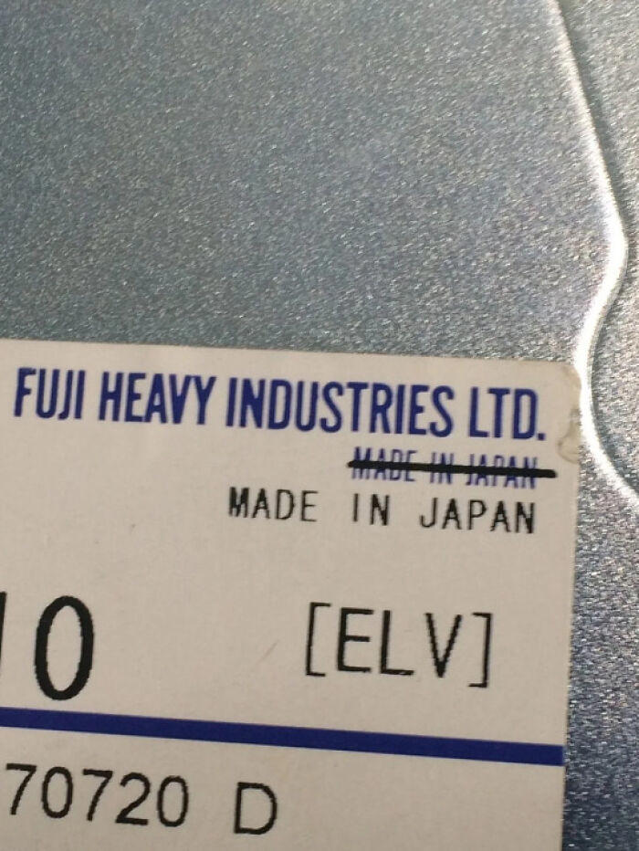 32 useless things people found that are funny for no reason
