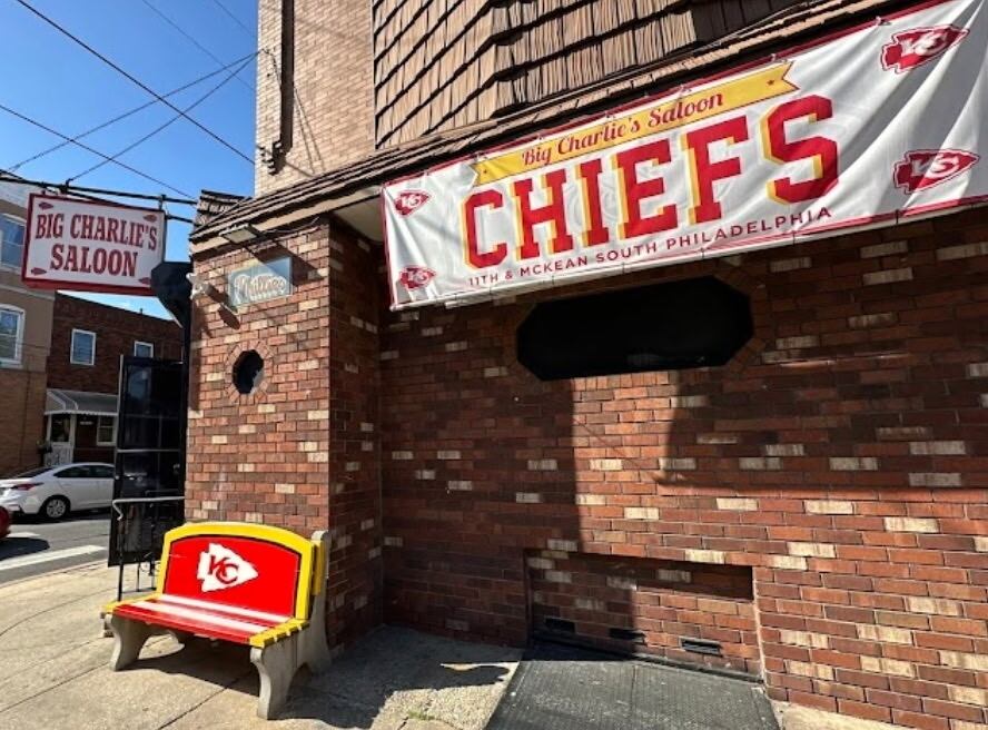 Beloved Chiefs bar in Philadelphia announces permanent closure after ...