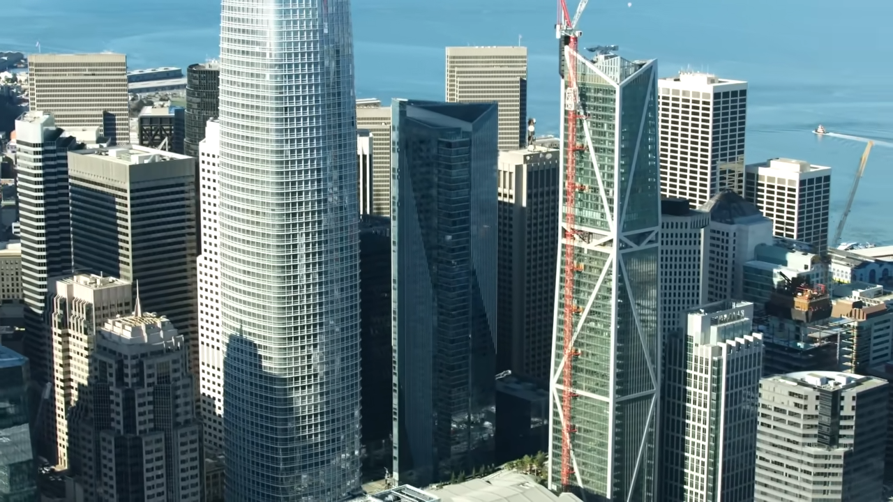 How a 58-story building began sinking before it even opened