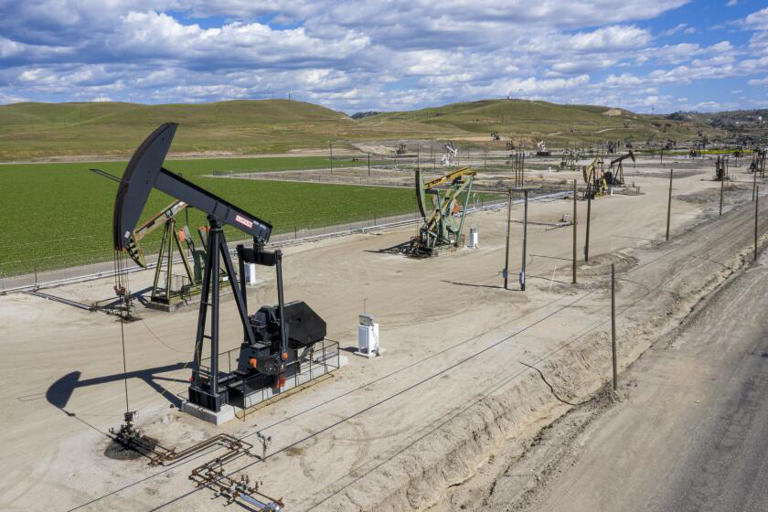 Letters to the editor: Pro-California gas pipeline voices seemingly ...