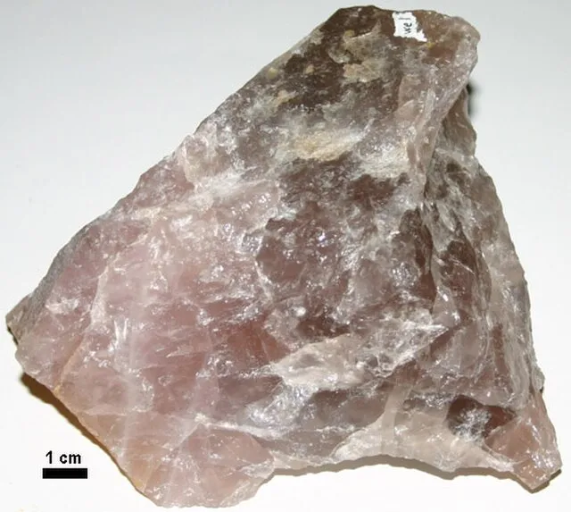 18 minerals and rocks with notable properties