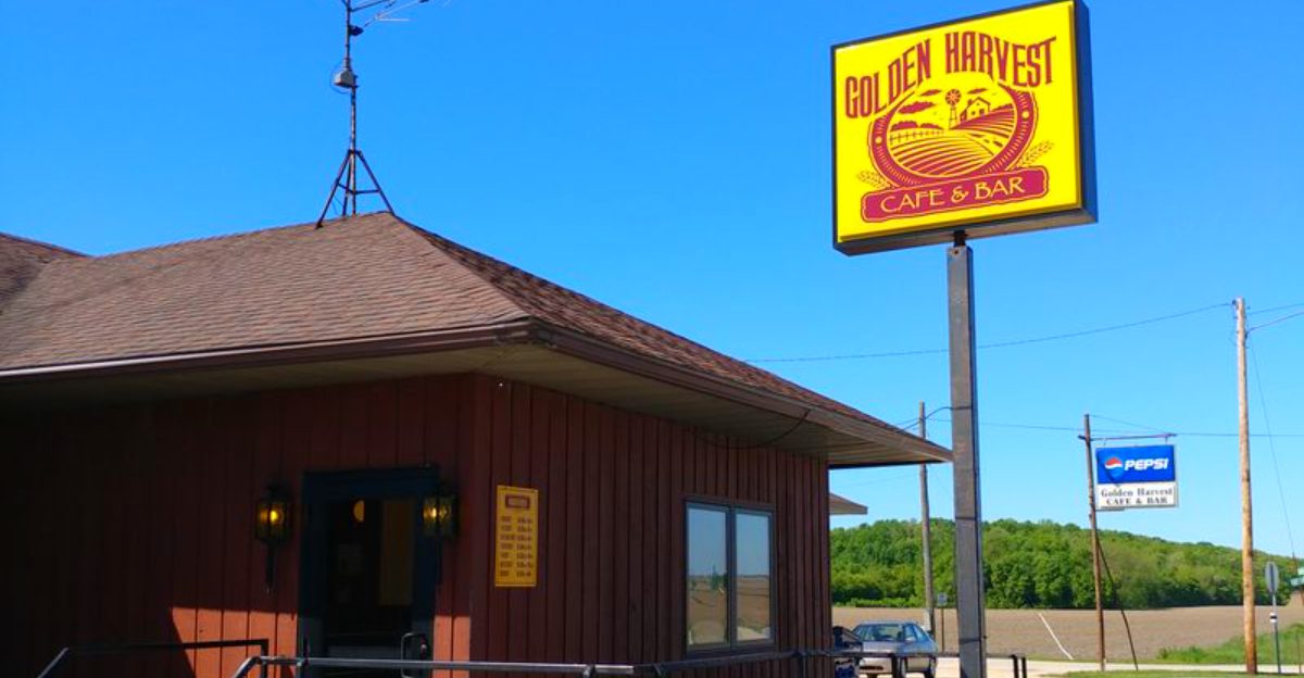 13 homestyle cafés across America where the soup pot and biscuit tray ...