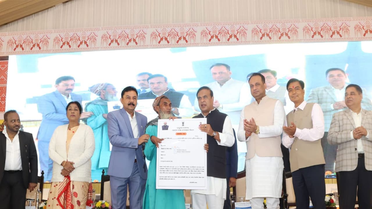 Assam CM launches sanction letters for over 3 lakh PMAY-G homes