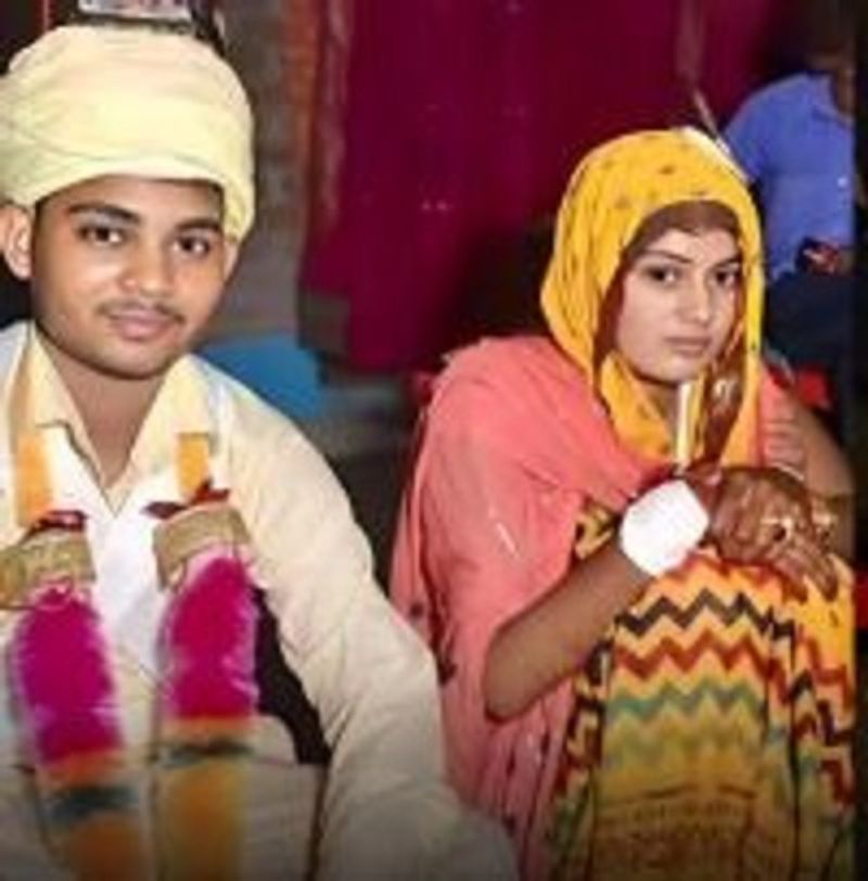 Bihar man helps an orphan girl on train and later marries her! Here's why