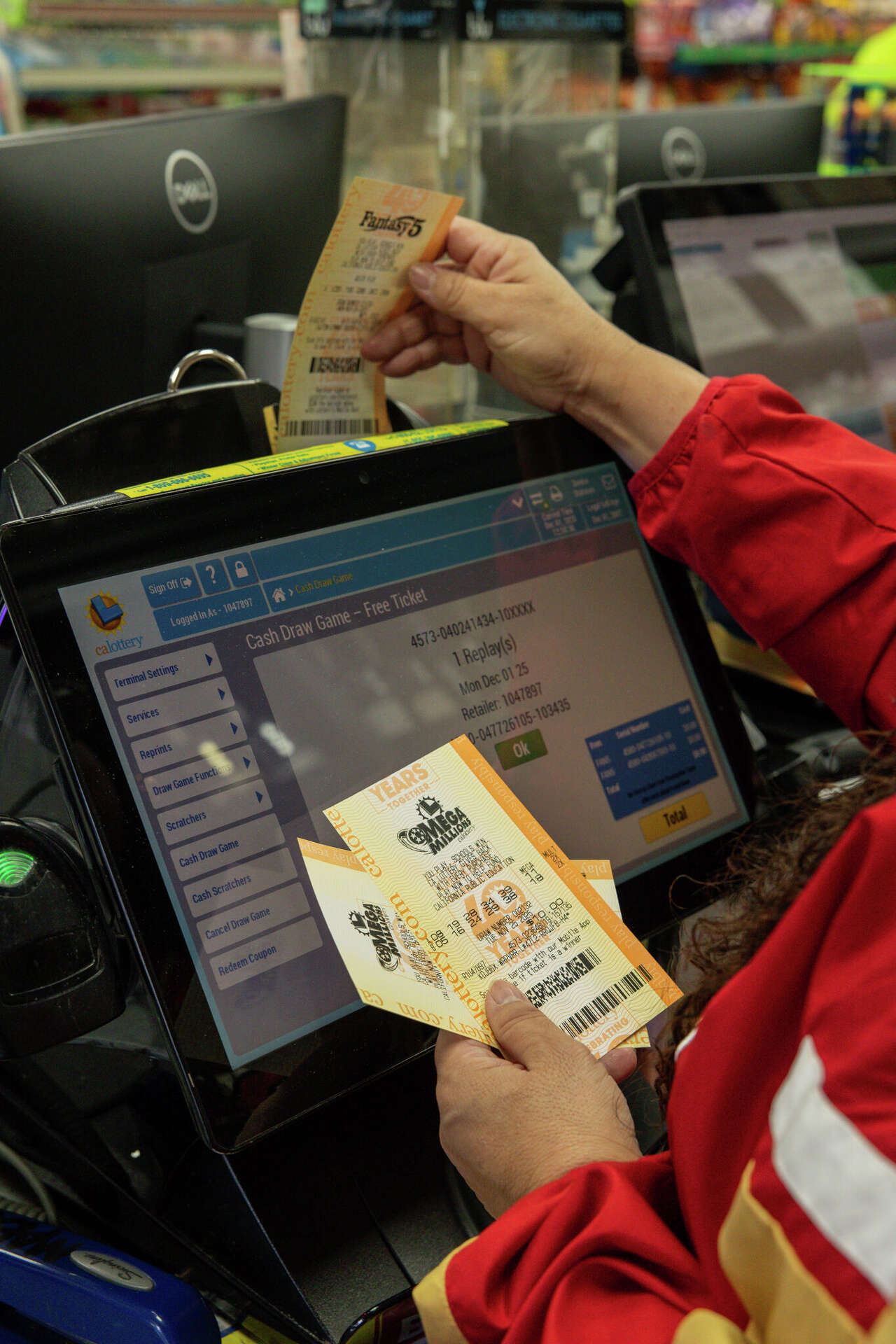 When is the next Powerball drawing? Lottery jackpot climbs to $930 ...