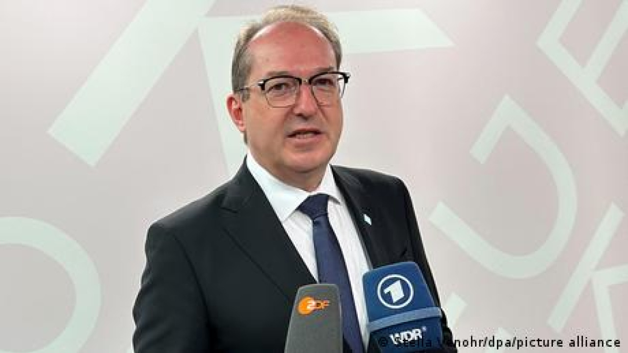 Ντόμπριντ: Επιστροφές προσφύγων σε Ελλάδα και Ιταλία