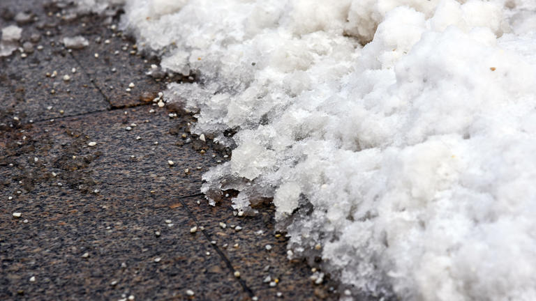 In a pinch? Here's how to use table salt to de-ice your driveway this ...
