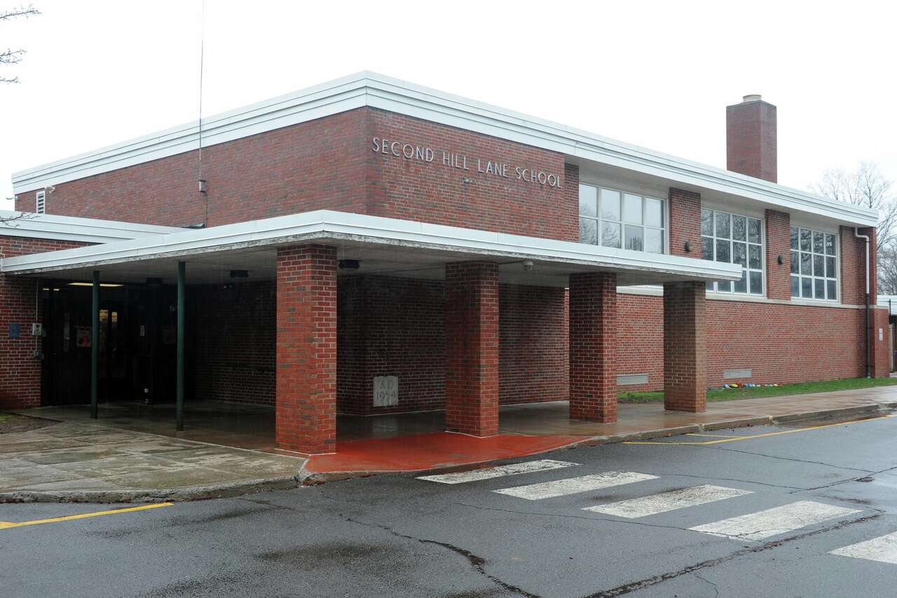 A Stratford administrator will be Second Hill Lane's interim principal ...