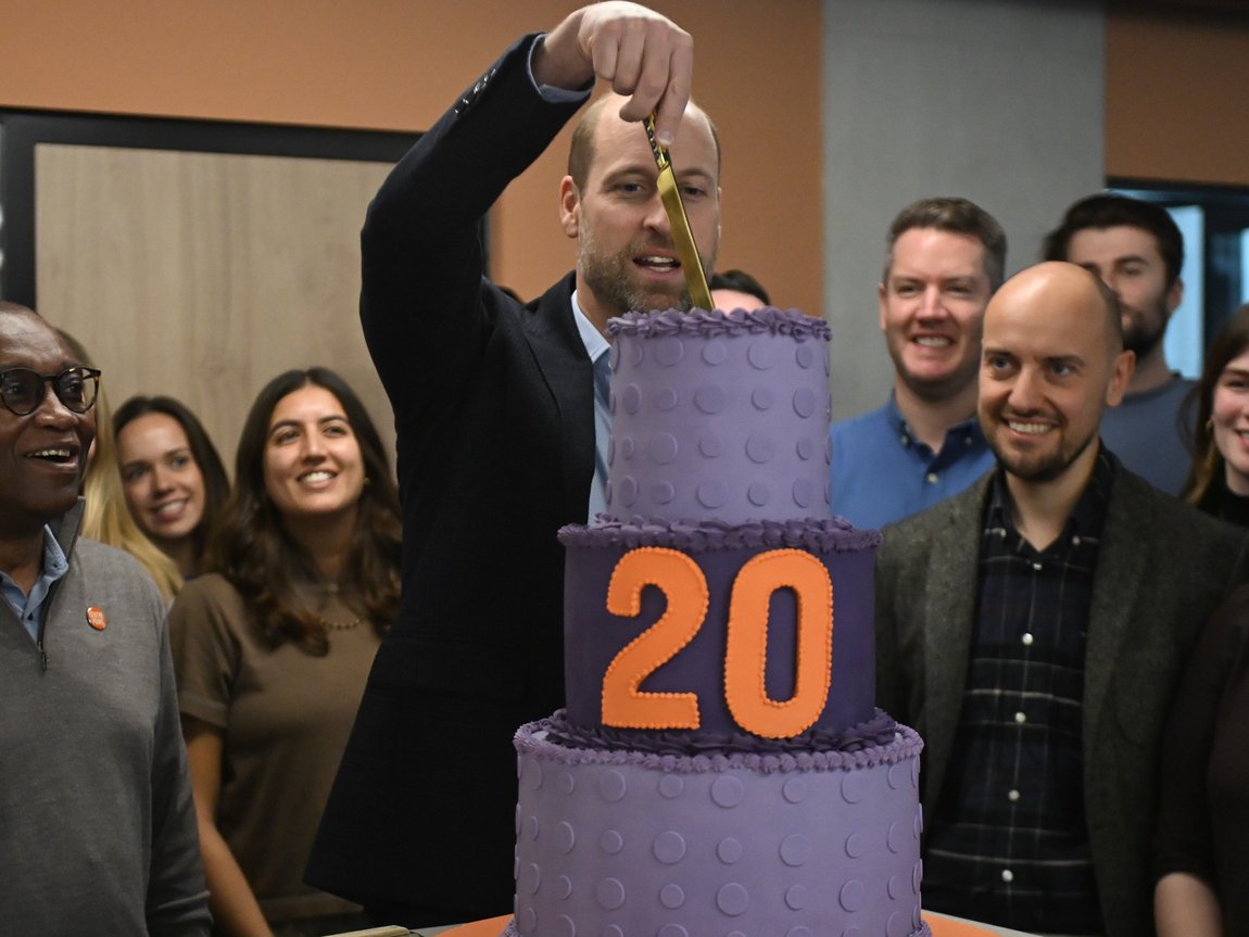Prince William receives huge cake for anniversary