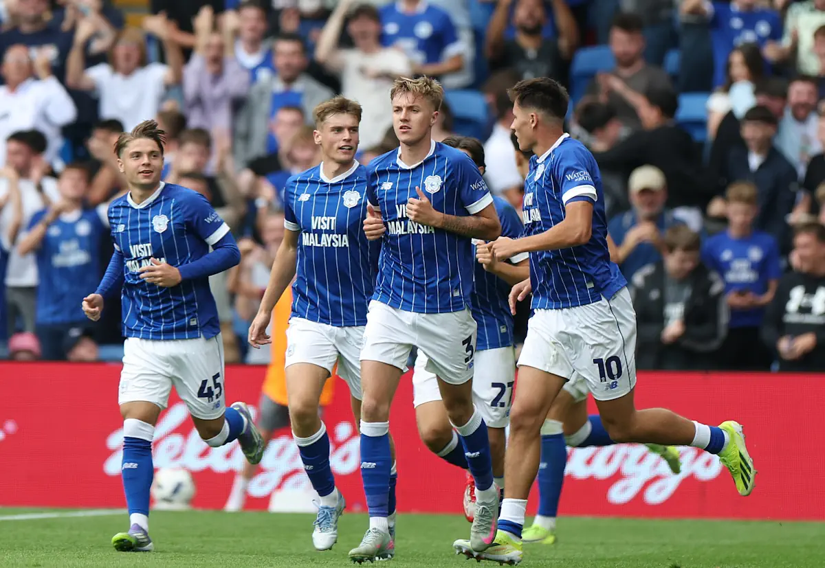 Cardiff City 'need others to chip in' as ex-EFL star sees issue