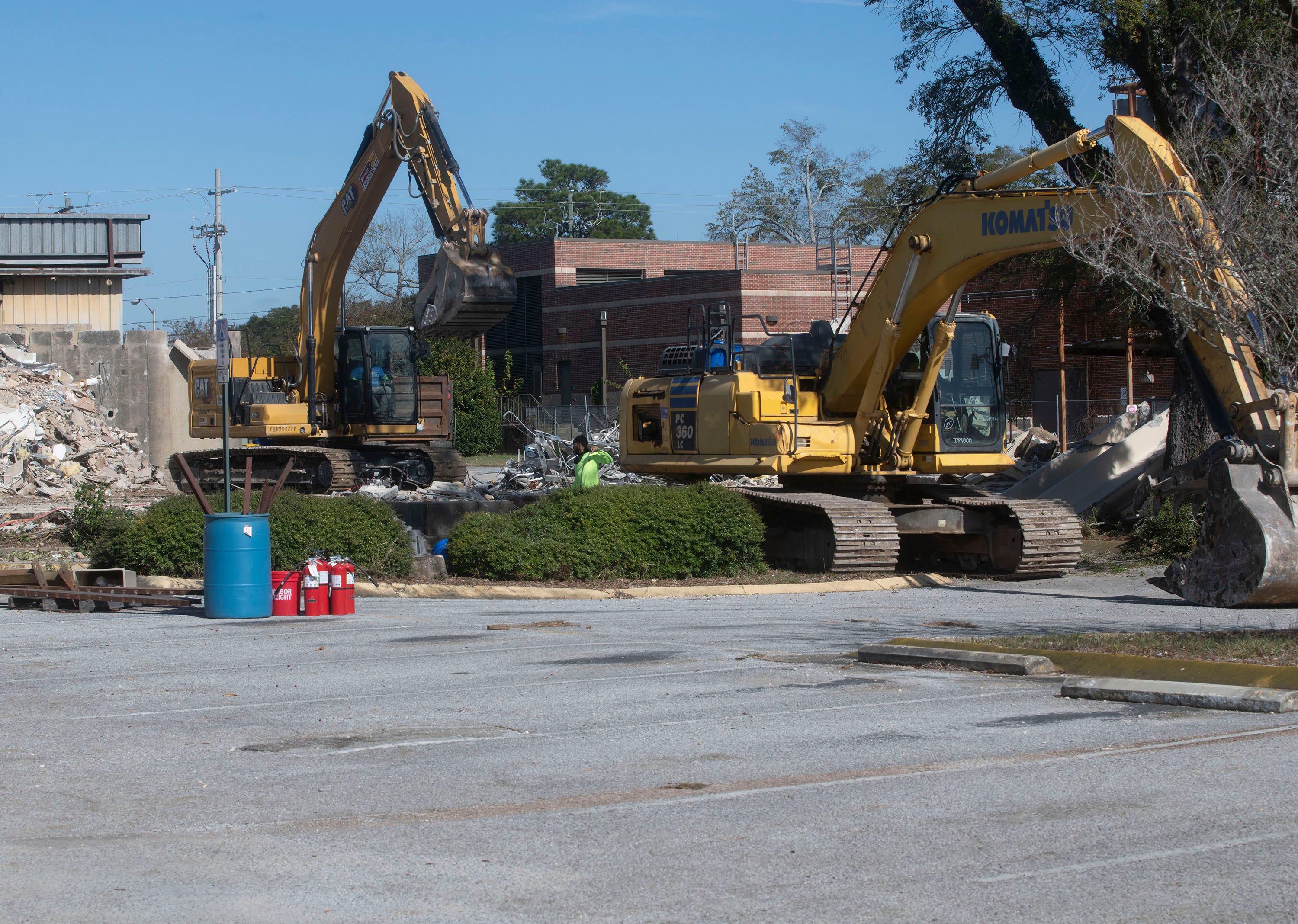City Council approves Baptist Hospital planner despite 'good old boy ...