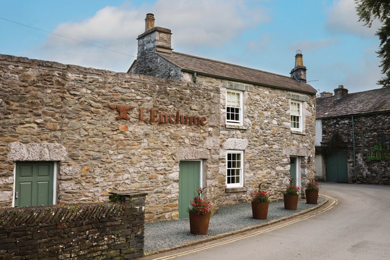 7 underrated places in the UK for a weekend of good food