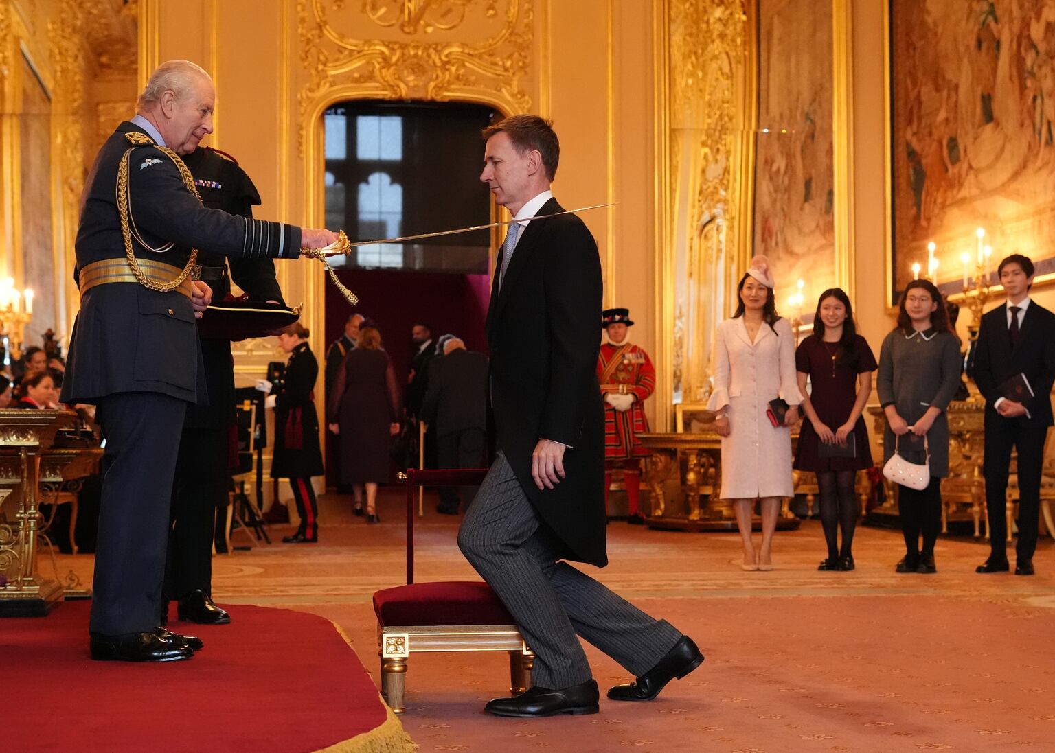 King jokes former chancellor should 'keep trying' to make Britain ...