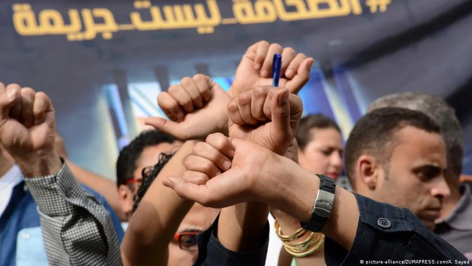 Morocco improves press freedom ranking but faces government control ...