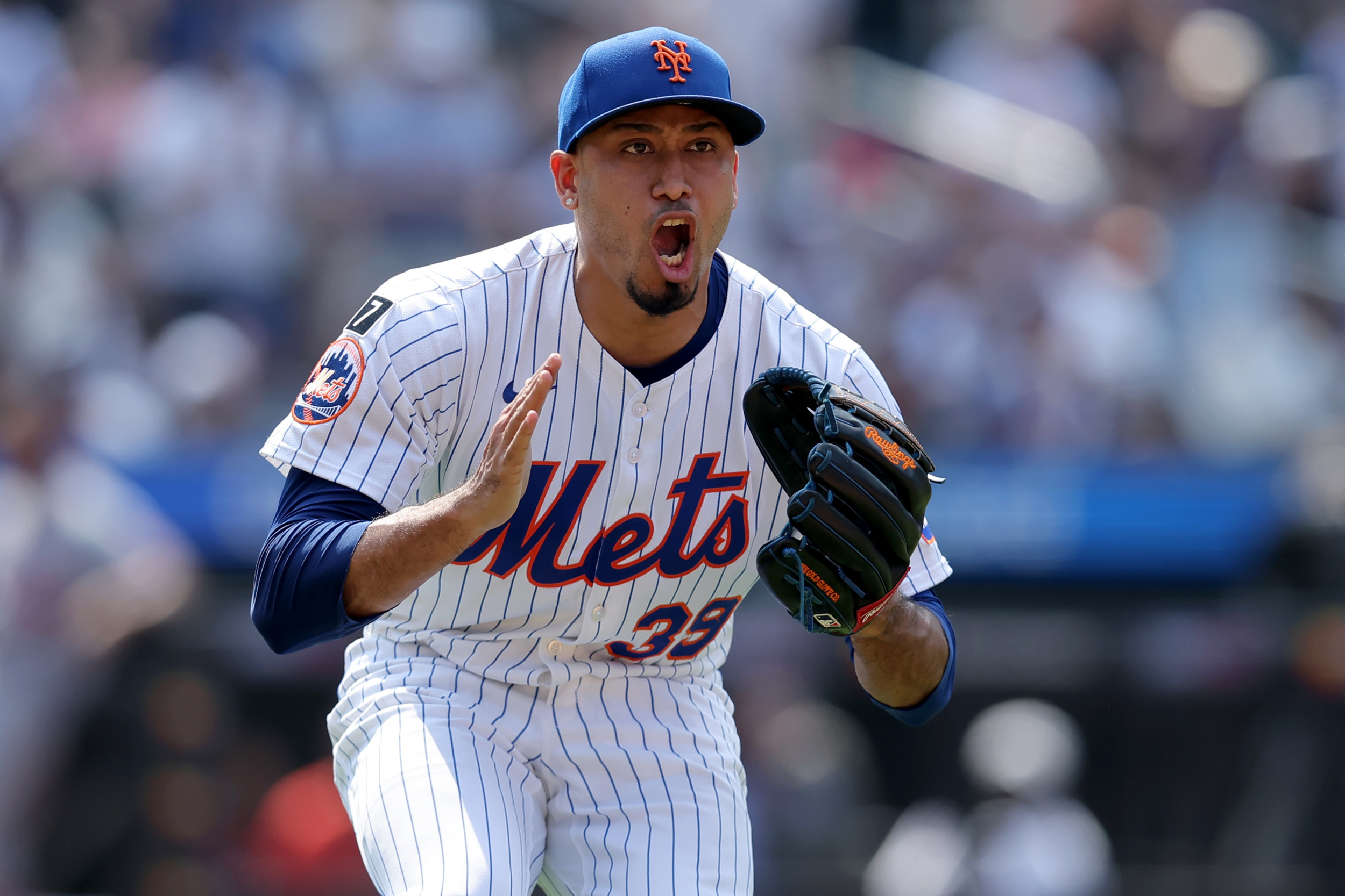Dodgers finally find their closer with Edwin Diaz signing