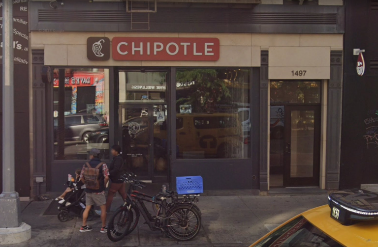 NYC woman sues Chipotle after biting into rodent in burrito bowl
