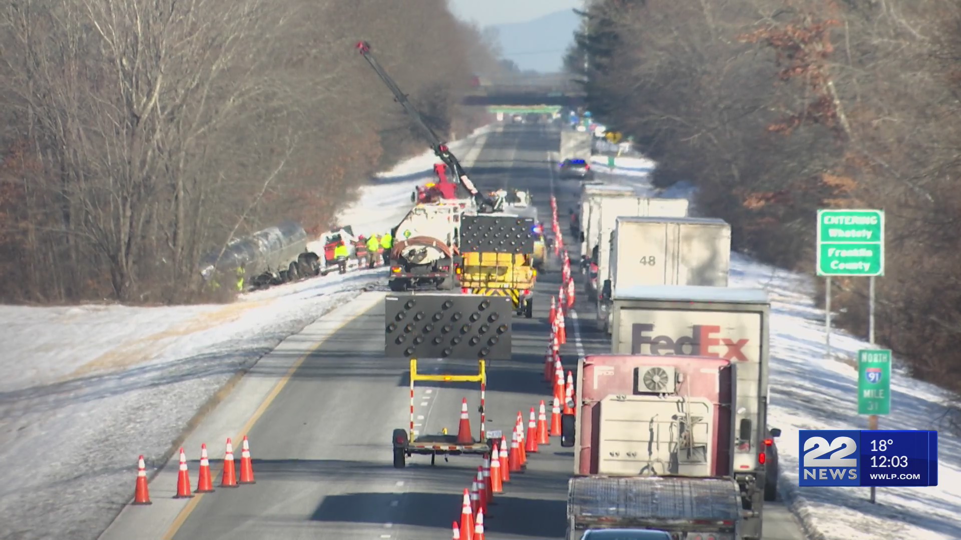Crash closes portion of of I-91 north in Hatfield