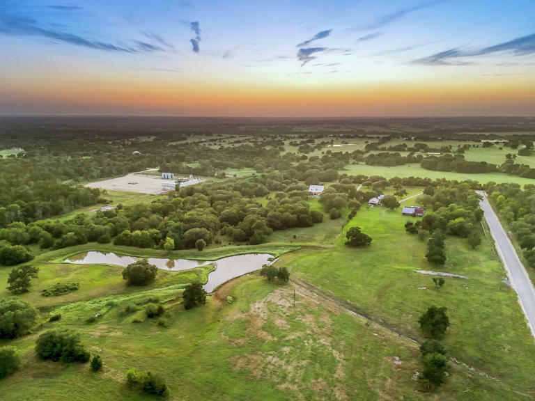 114-acre farm-style community underway in Round Top as rural retreats ...