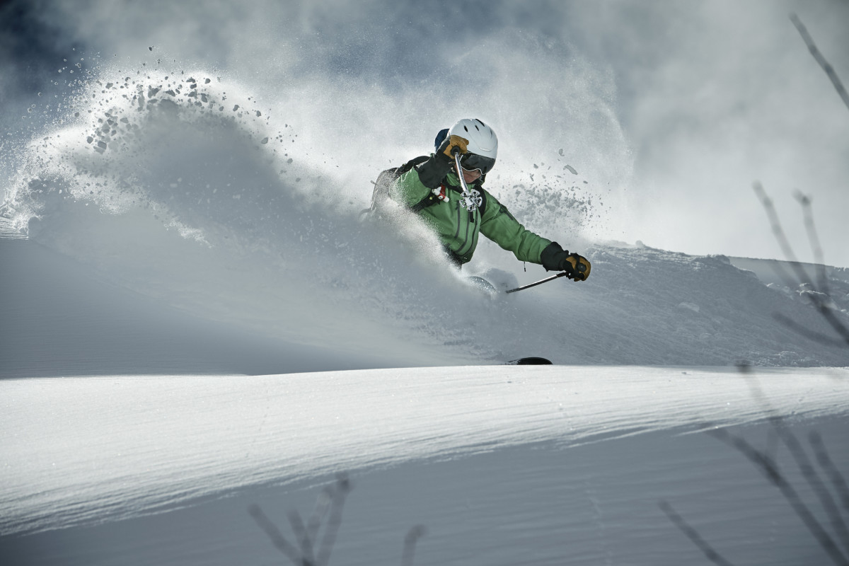 AI-powered PEAKS model improves OpenSnow predictions for skiers seeking powder