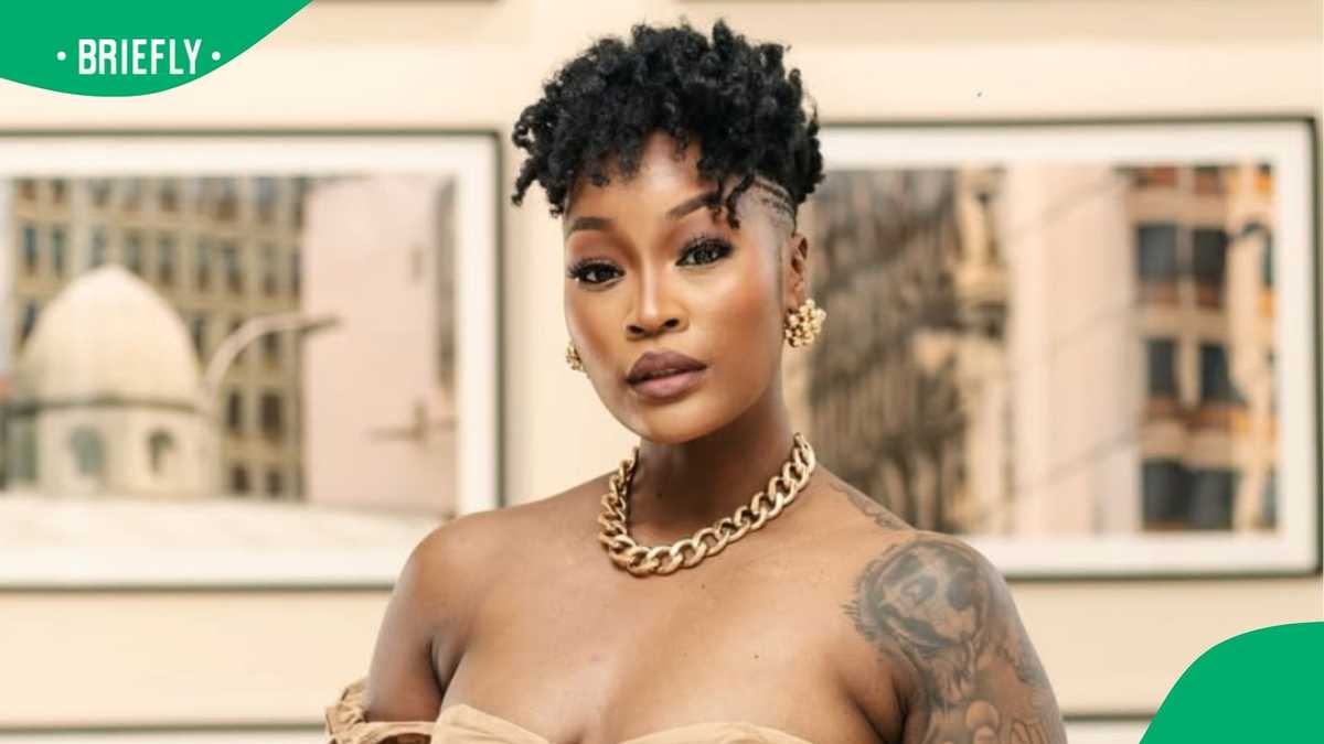 Read Lamiez Holworthy's hilarious experience with an unknown fan