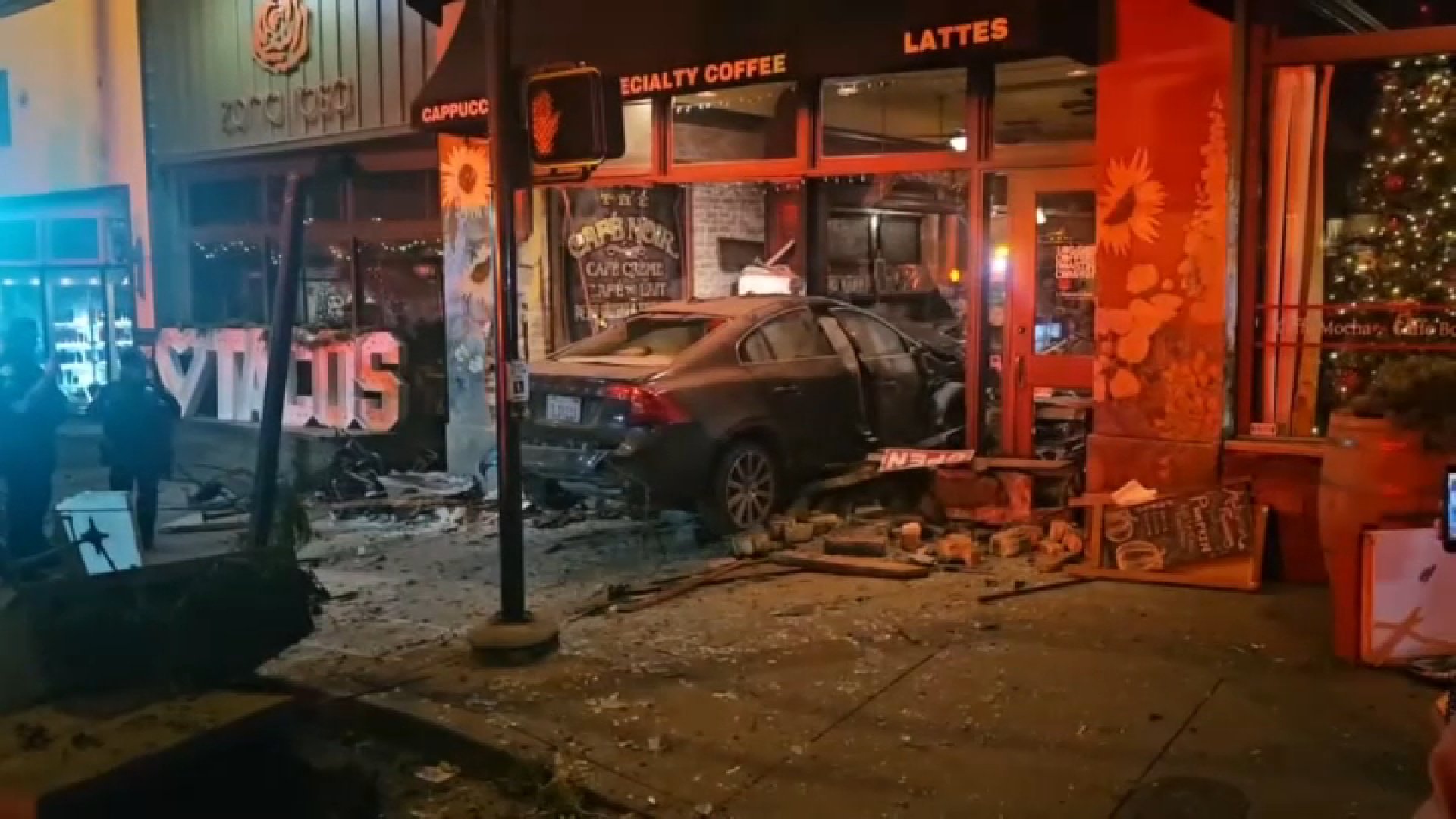 Driver in Los Gatos coffee shop crash dies