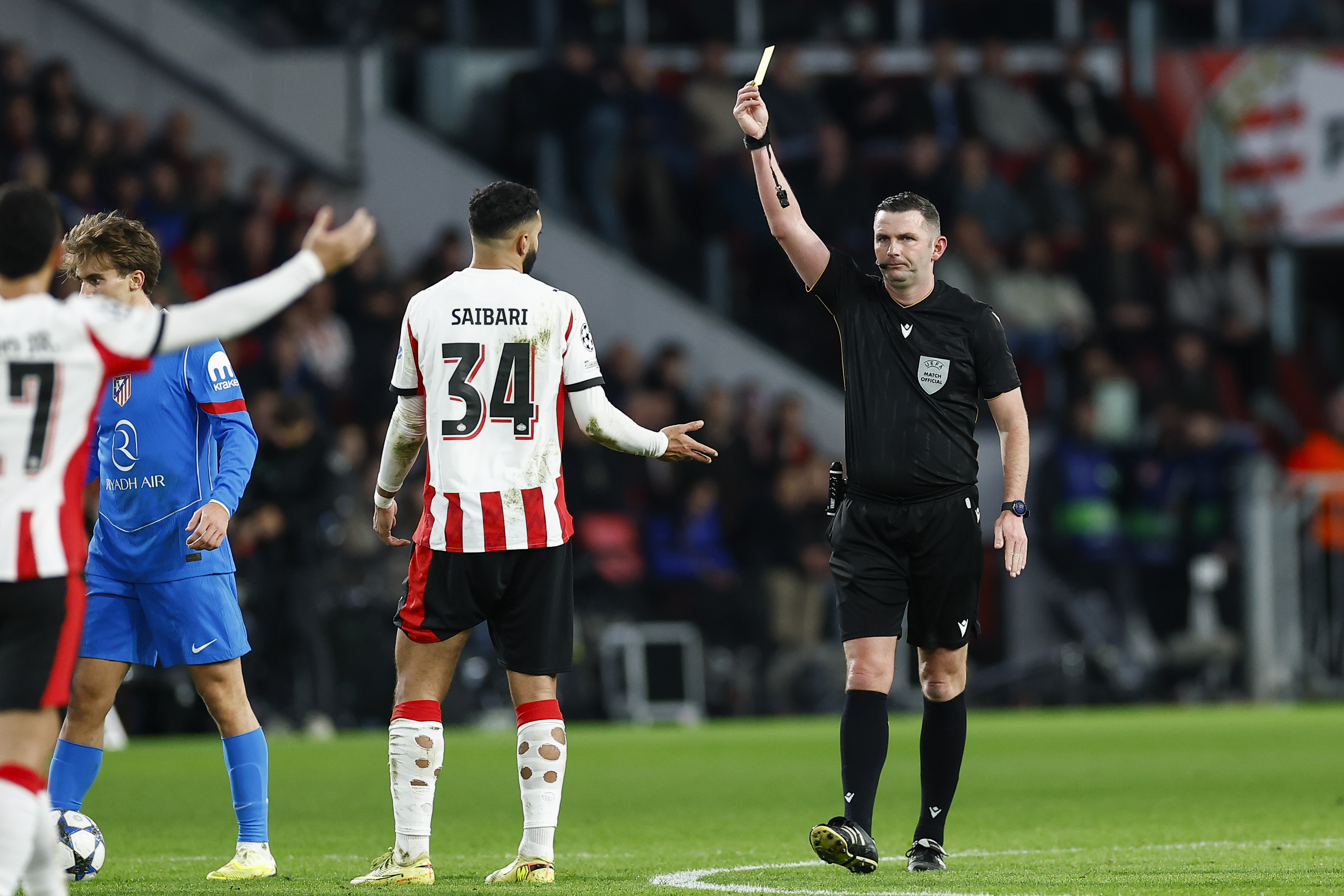 PSV-sterkhouder loopt tegen schorsing aan: 'Heel jammer, ik baal ervan'