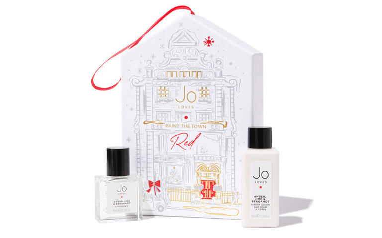 Best beauty baubles for your 2025 Christmas tree