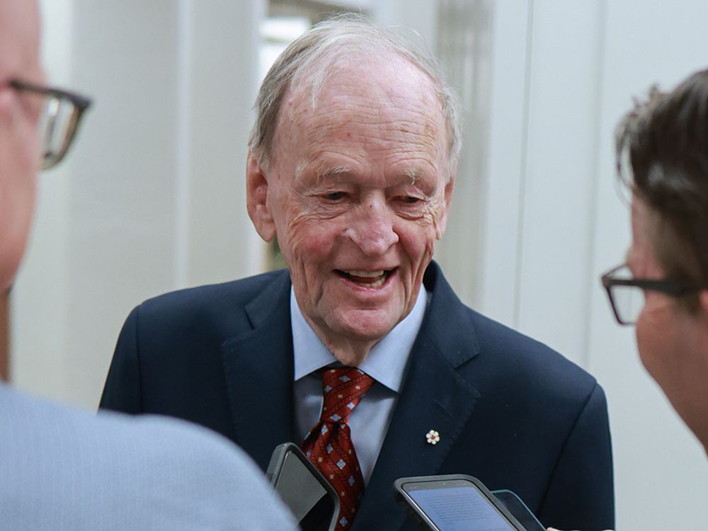Chris Selley: When Jean Chrétien doesn't want to talk about himself ...