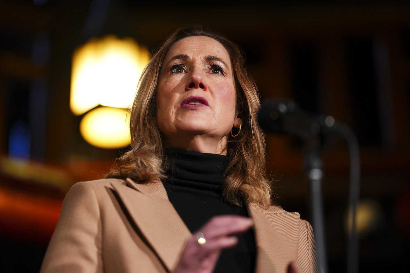 Kirsten Hillman, Canada's ambassador to the US., resigning next year