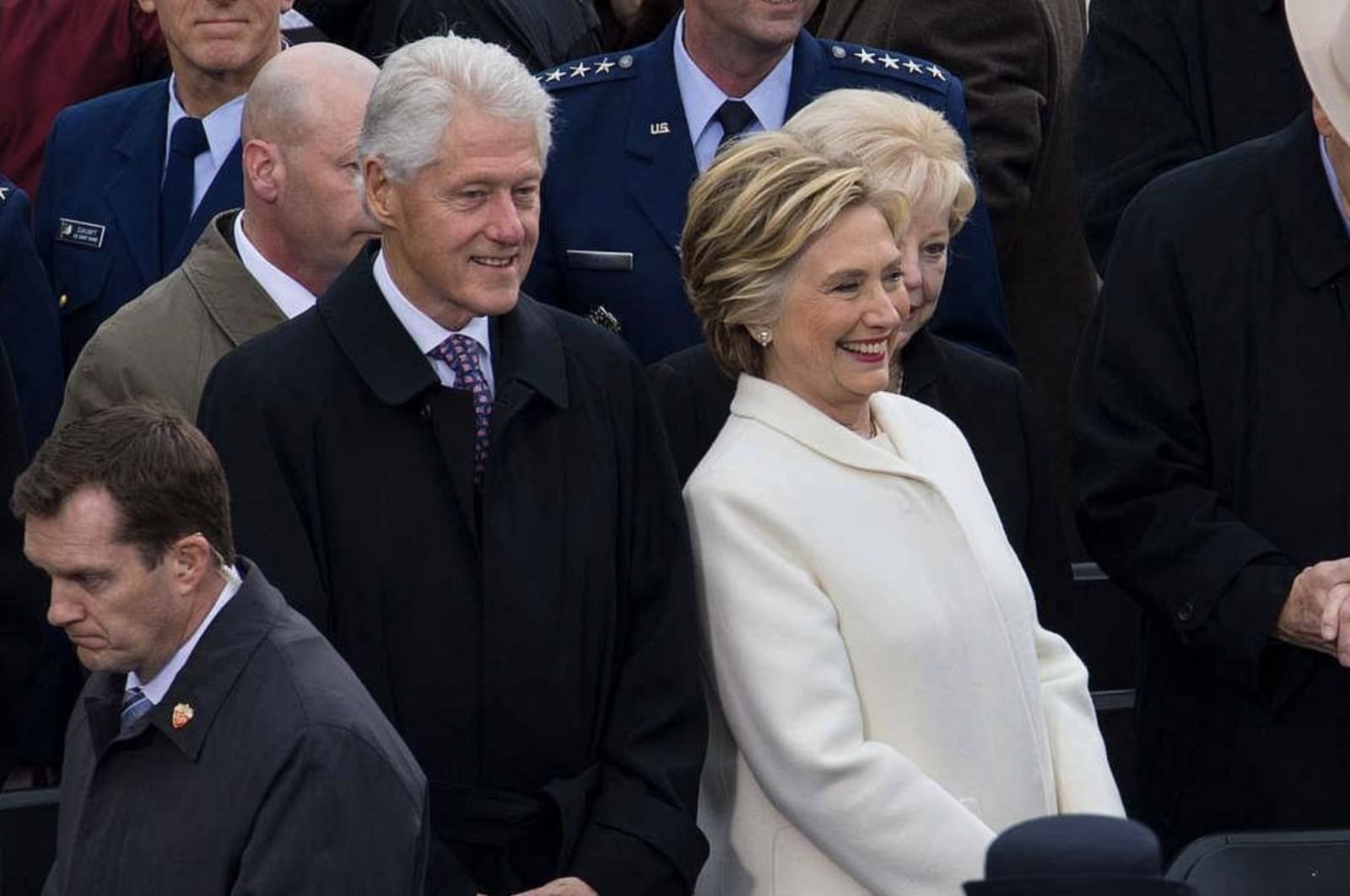 Hillary Clinton allegedly 'finished' with Bill: Ex-POTUS 'going down ...