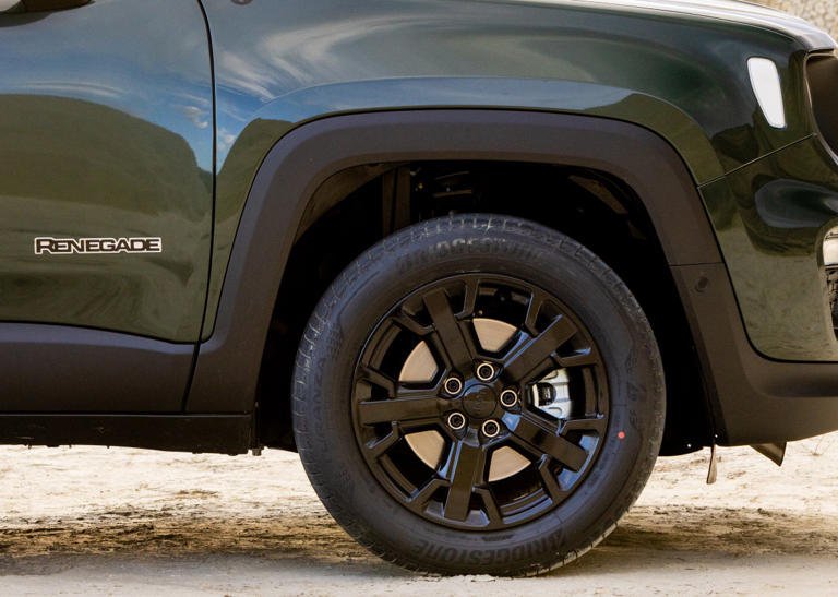 Jeep’s tiny Renegade just got a North Star edition with big hybrid energy