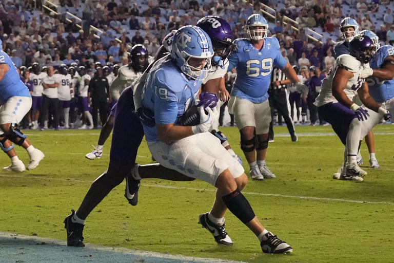UNC football loses 2025 starting tight end to transfer portal
