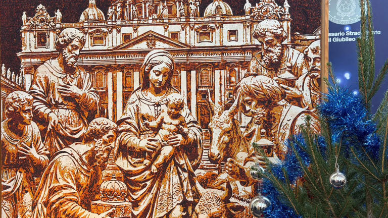 '100 Nativity Scenes' star in Saint Peter's Square
