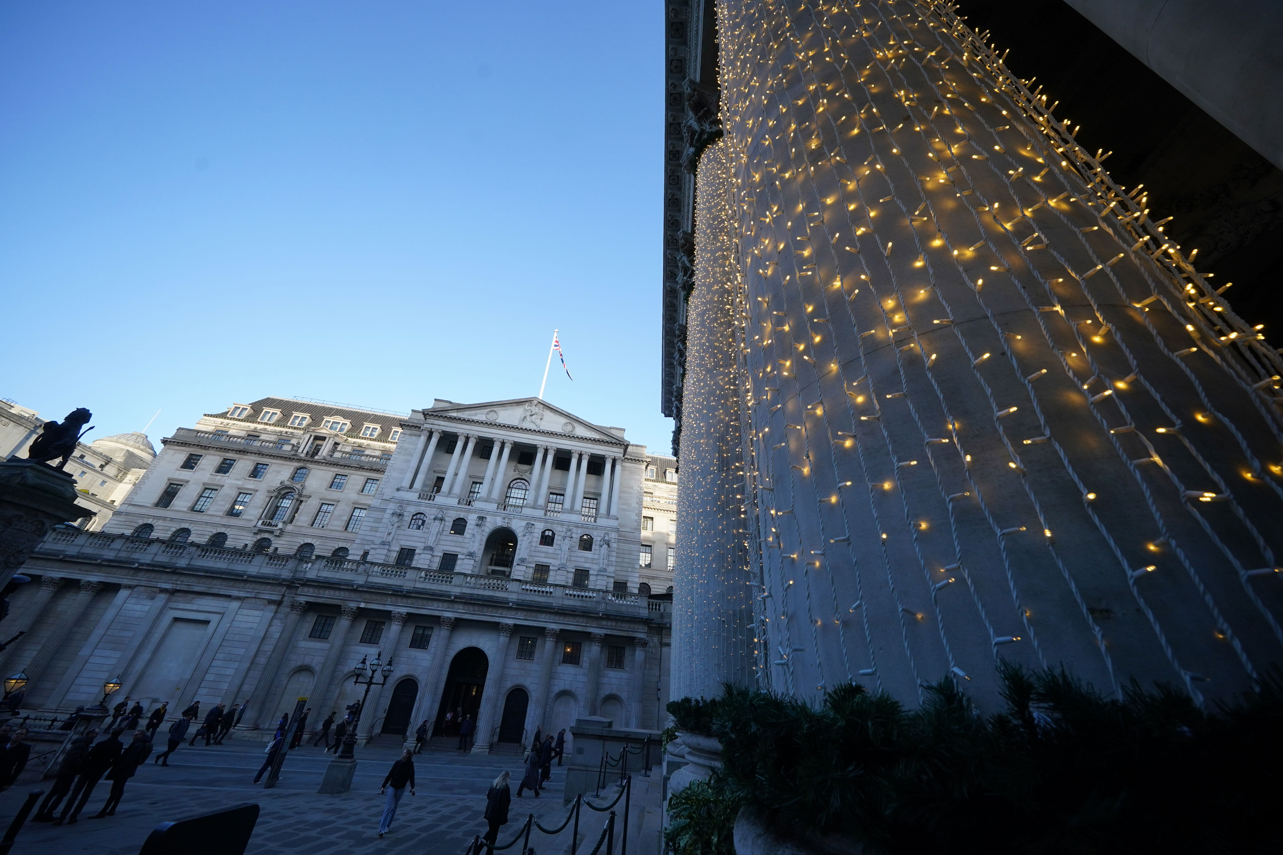 Chancellor’s budget to help bring down inflation from spring, say Bank ...