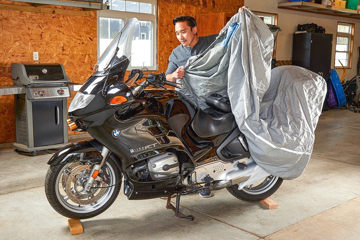 How to winterize a motorcycle in 6 simple steps